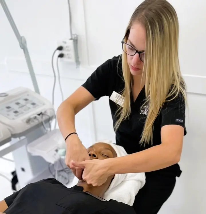 University of Aesthetics & Cosmetology | Beauty Education